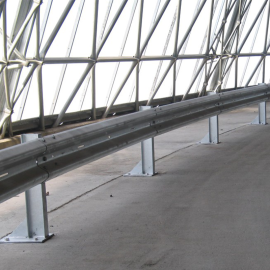 Armco - Gebogene Leitplanke | HERMEQ
